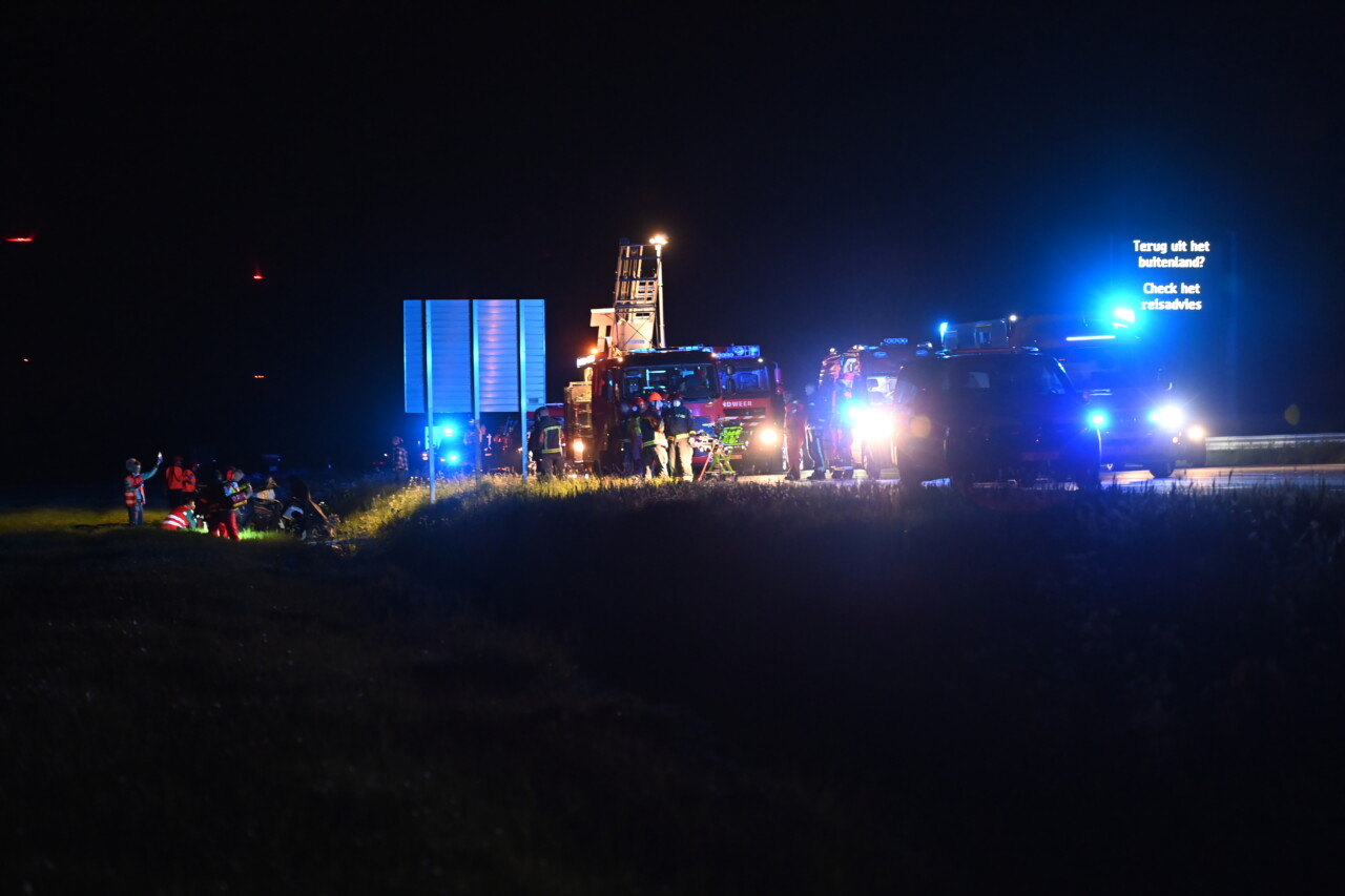 Zwaargewonde bij ernstig ongeval A7 bij Scheemda - NoorderNieuws