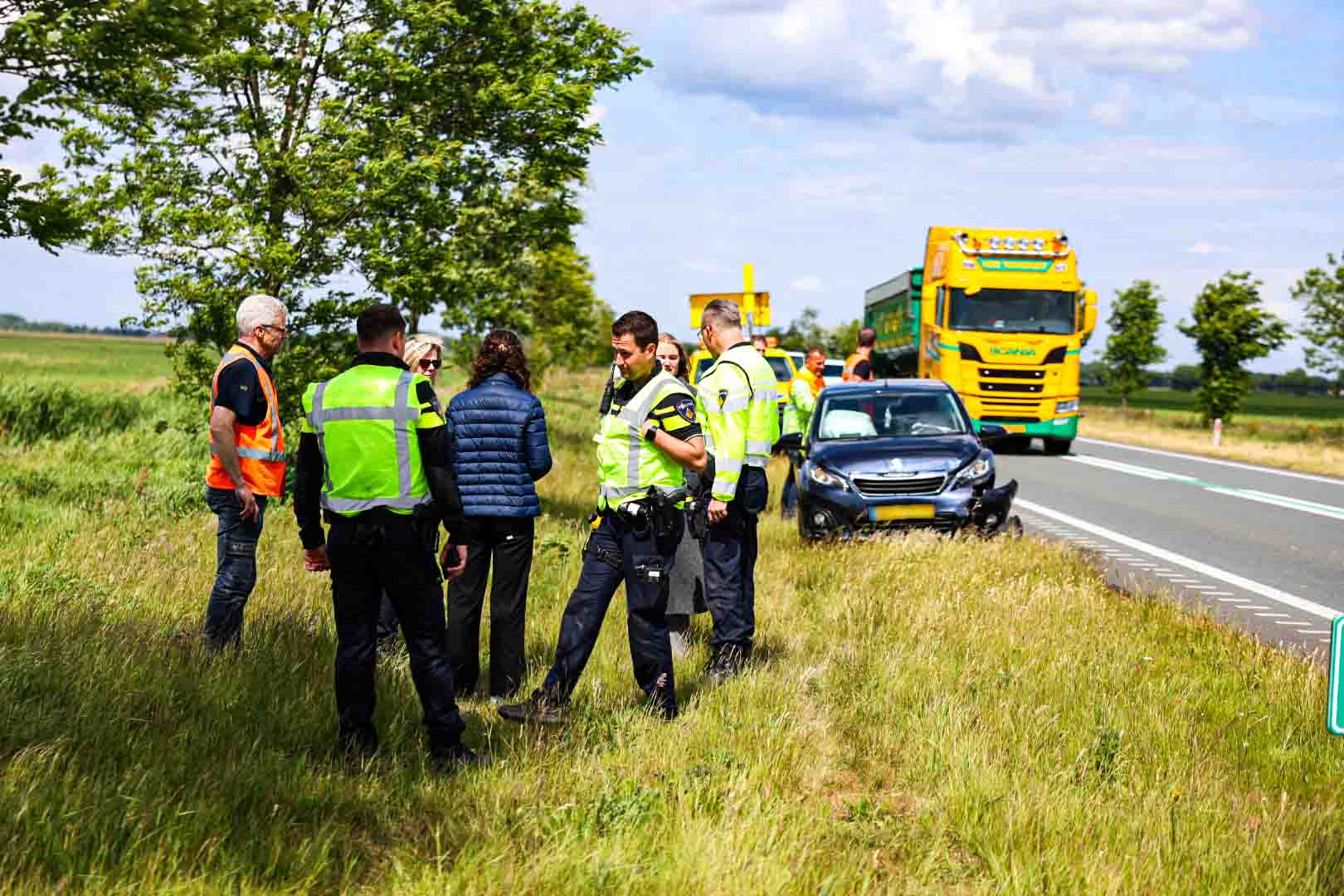 Forse schade bij kop-staartbotsing, geen gewonden - NoorderNieuws