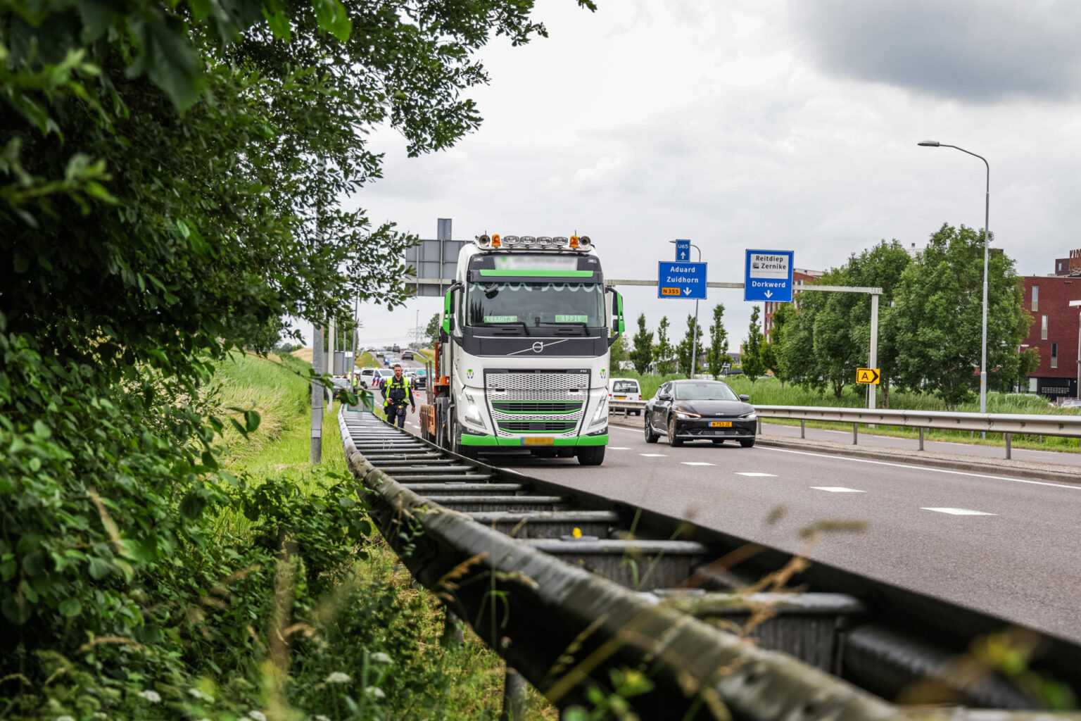 Verkeershinder na ongeval met meerdere voertuigen - NoorderNieuws